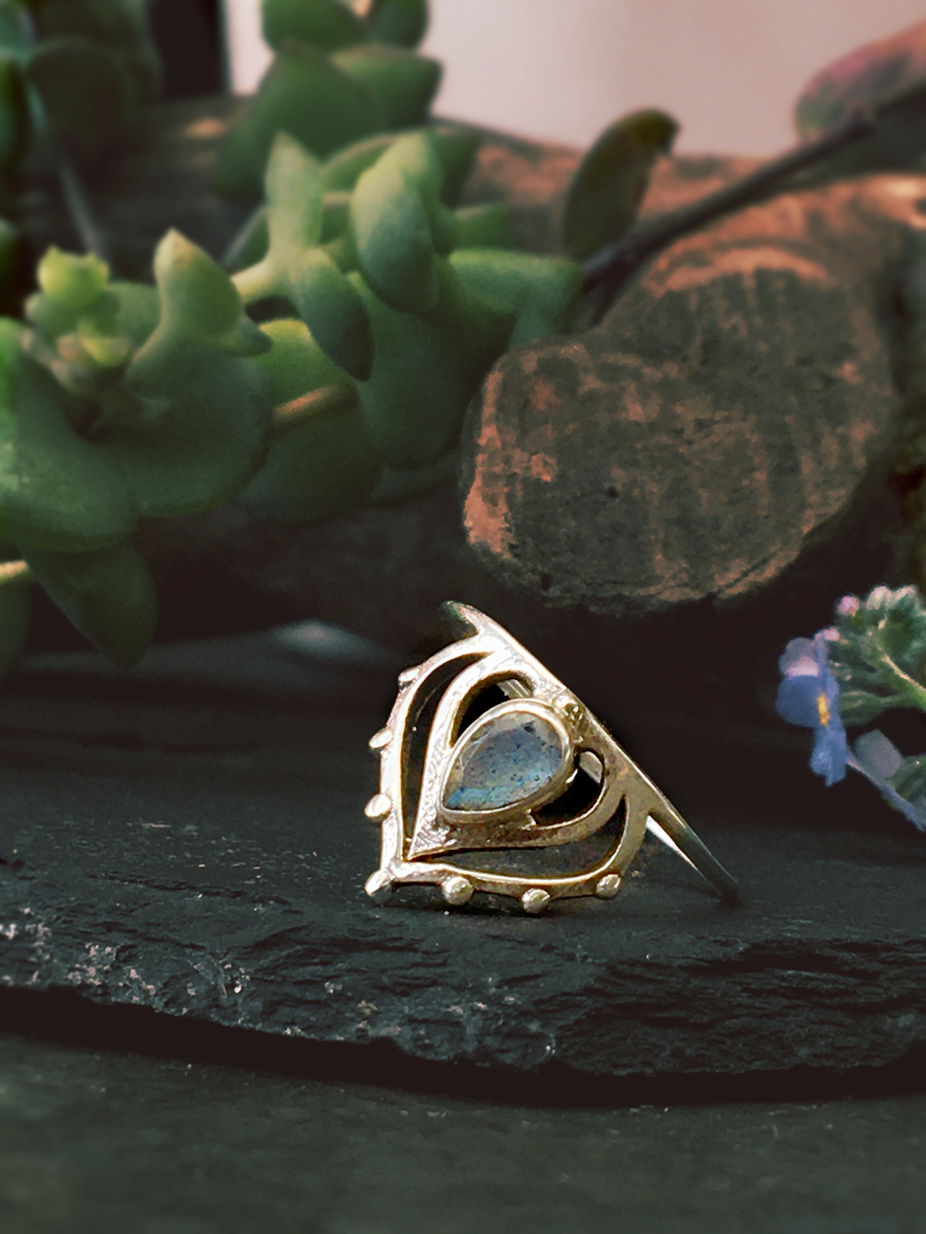 Moruiw Ring - Silver – ForageDesign